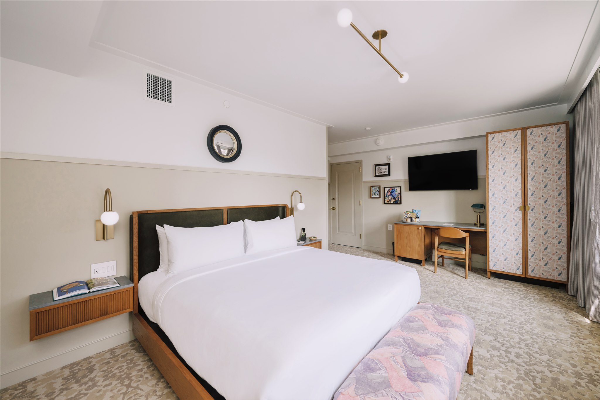 Comfort Suites in Alexandria | Deluxe King ADA Room